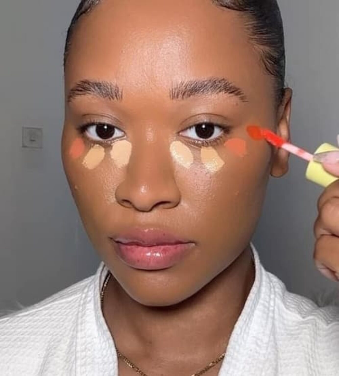 This Ombre Concealer Trend On TikTok Might Change How You Do Makeup | FPN