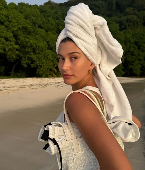 Hailey Bieber is Welcoming the New Year With Chic Bikini Photos | FPN