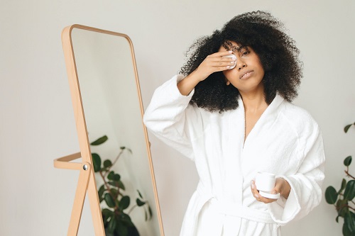 13 Best Makeup Removers To Use in 2024 | FPN