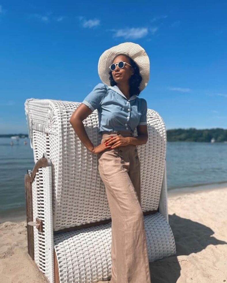 How to Take Flattering Photos of Yourself | FPN