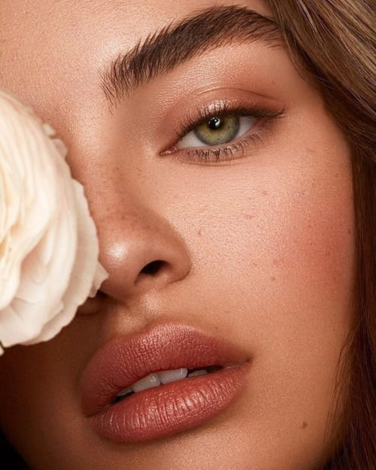 5 Eyebrow Trends Expected to Dominate 2025 | FPN