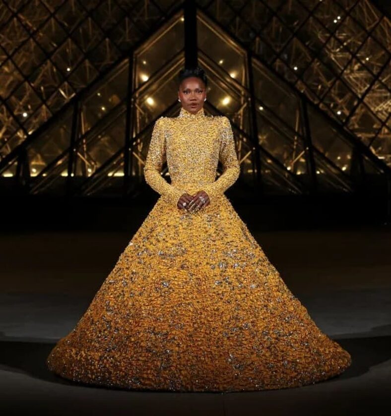 Doechii is a Dream in a Yellow Valentino Ballgown at Louvre’s Grand ...