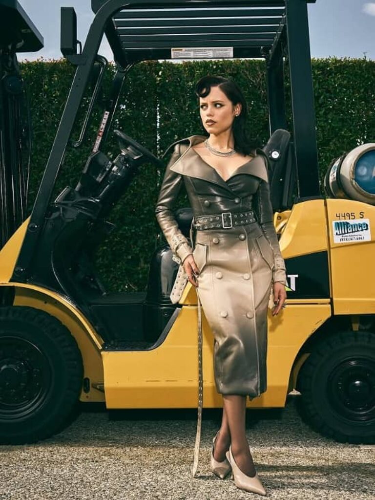 Jenna Ortega Is Serving Gothic Glam With Every “Wednesday 2” Red Carpet ...