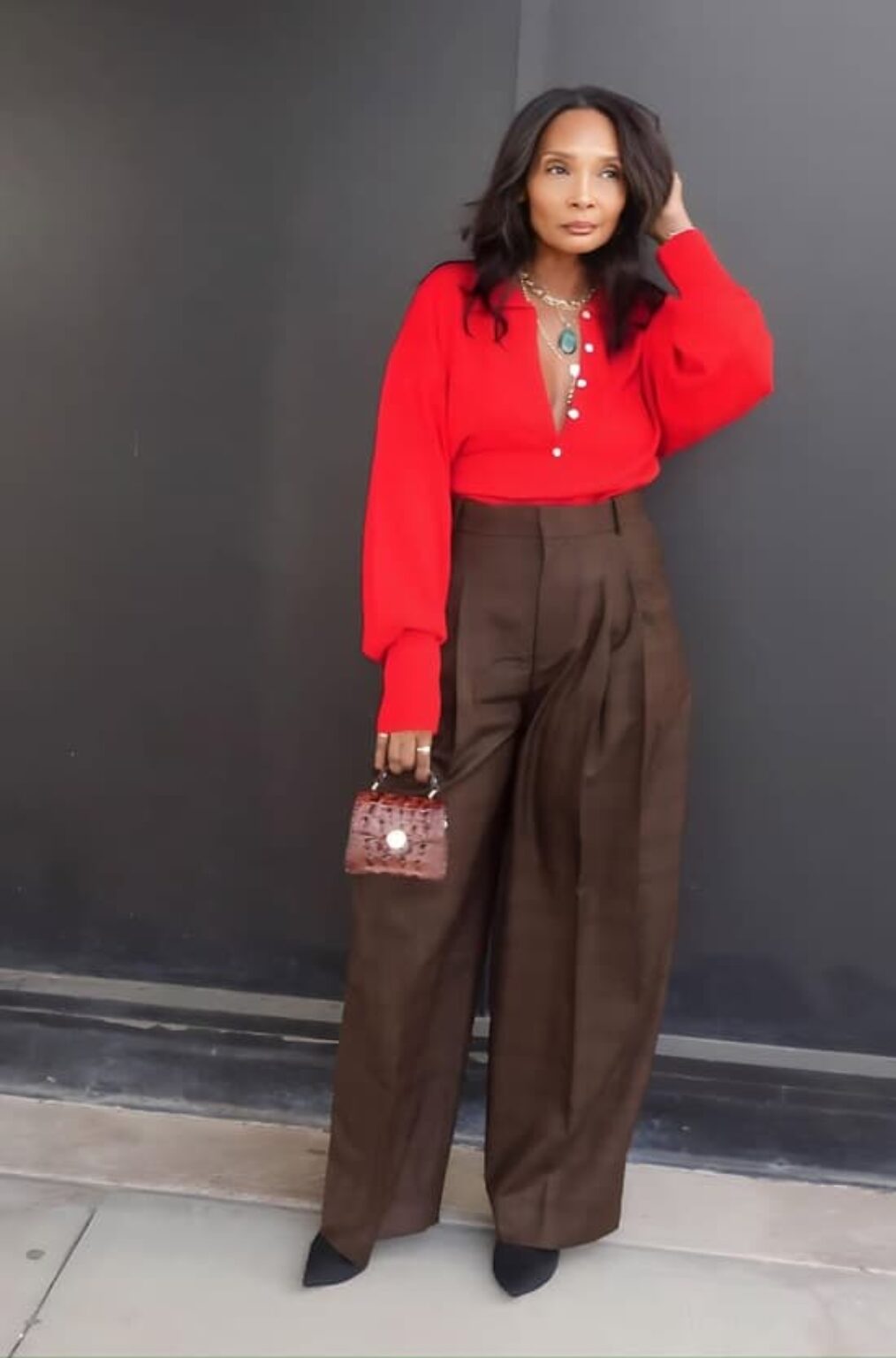 Brown Outfit Ideas: Chic Combinations to Try | FPN