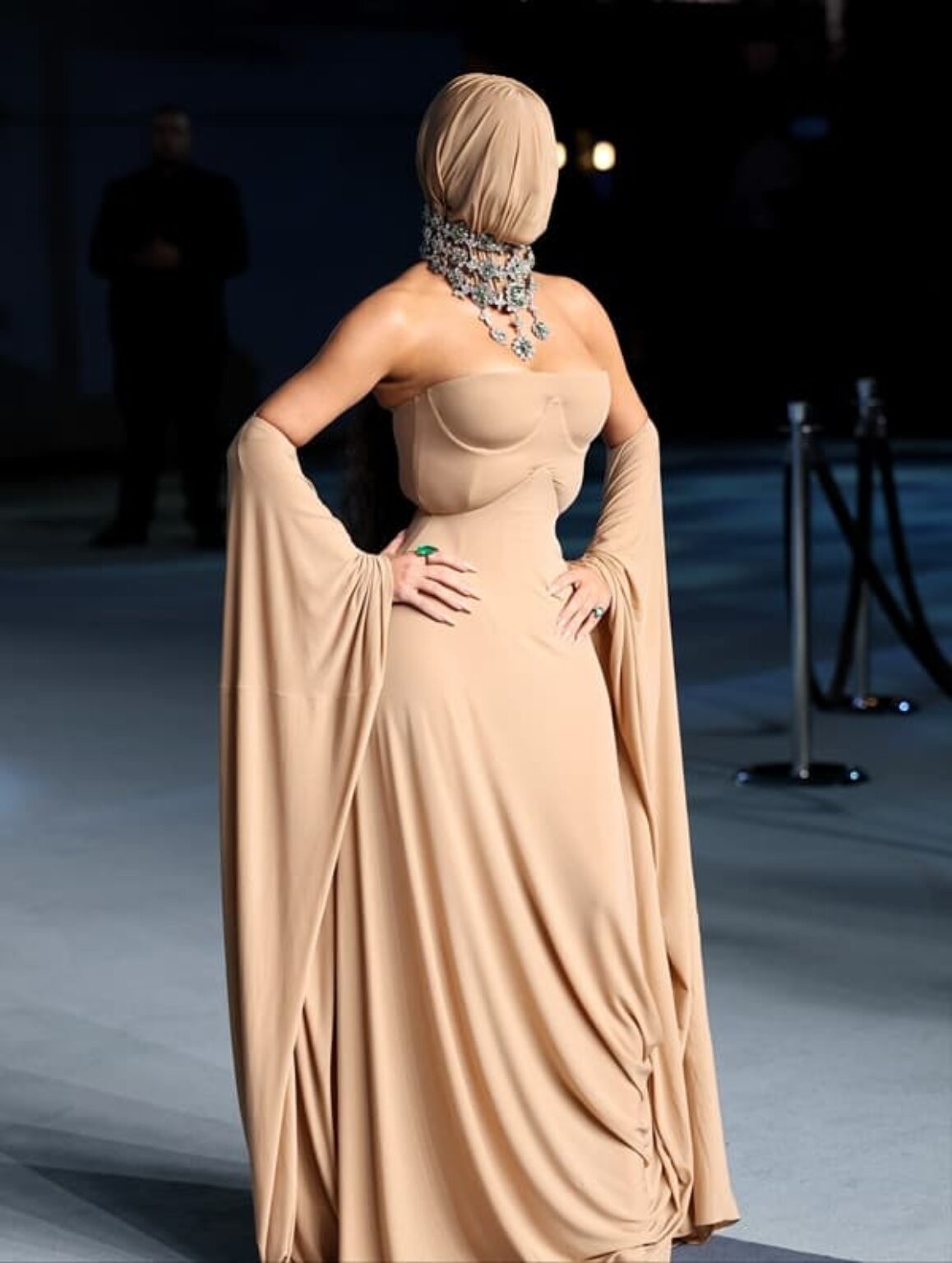 Kim Kardashian Masked Up in Maison Margiela Gown For Academy Museum ...