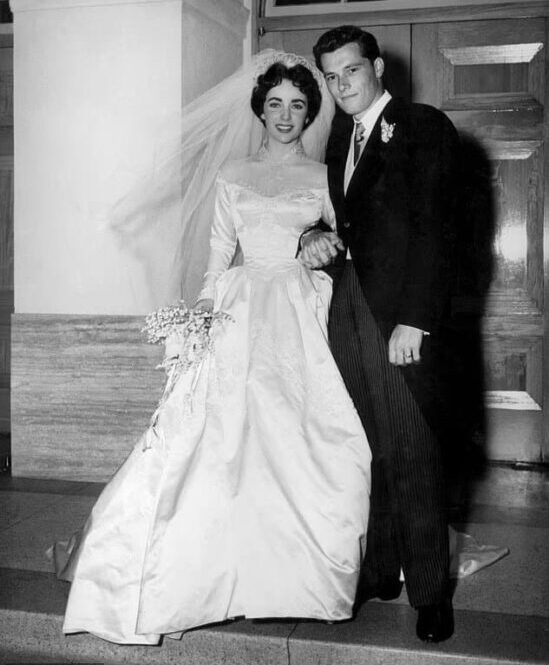 Taylor Swift's Wedding Dress to be Inspired by Elizabeth Taylor | FPN